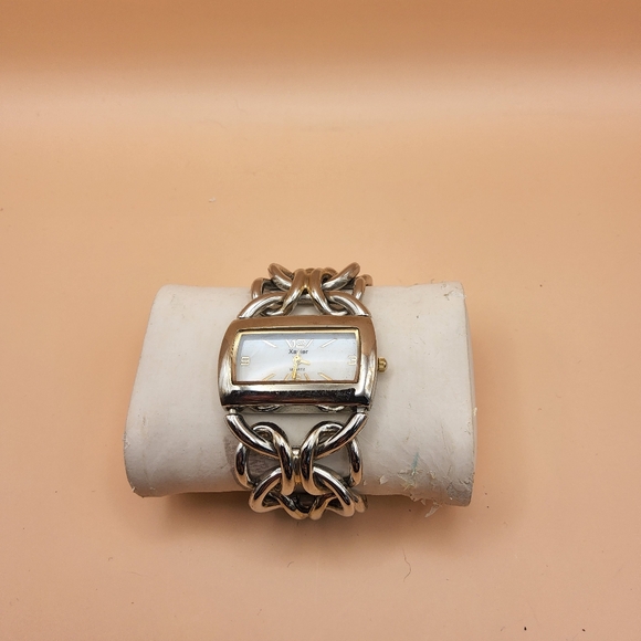 Accessories | Vintage Xavier Quartz Silver Watch | Poshmark